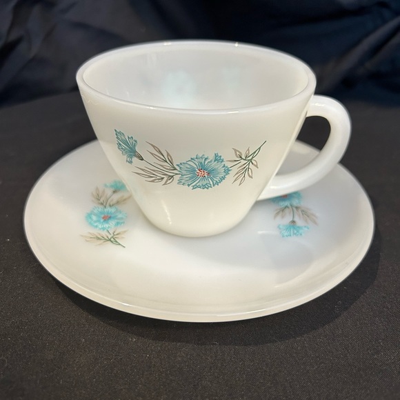Fire King | Dining | Vintage Mcm Fire King Bonnie Blue Carnation Flower ...